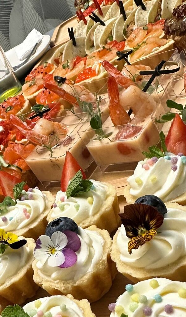 Catering firmaları Фуршет 54, Novosibirsk, foto