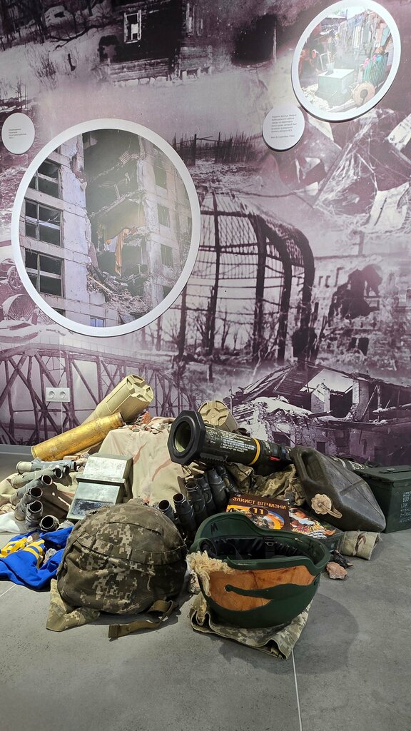 Müzeler ve sanat galerileri Музей Специальной военной операции, Velikiy Novgorod, foto