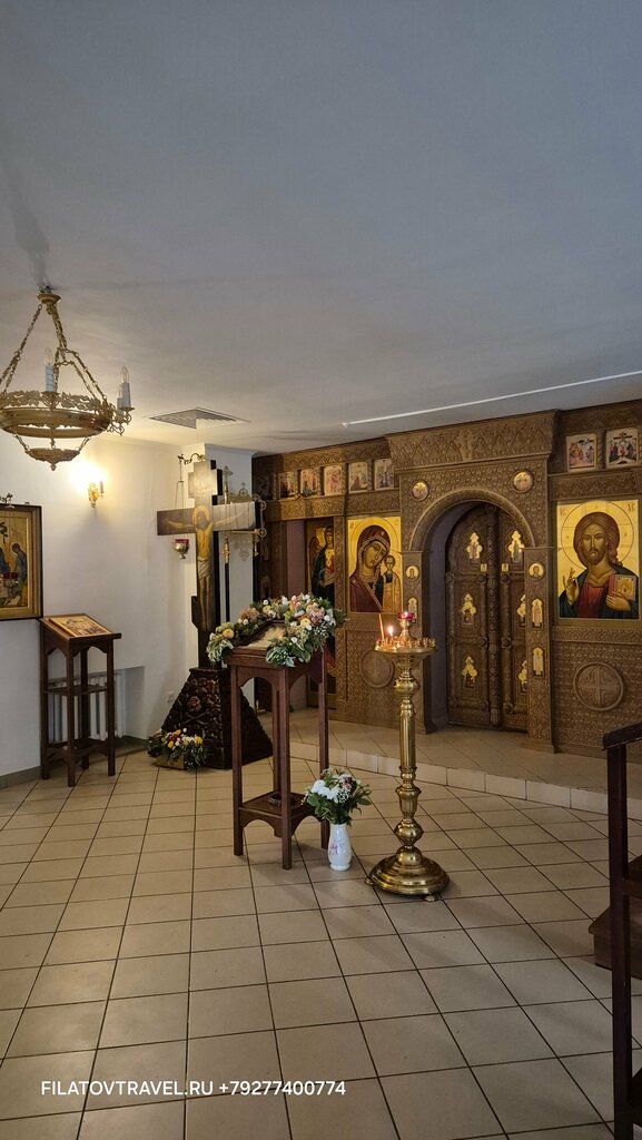 Ortodoks kiliseleri Khram V chest Vozdvizheniya Chestnago i Zhivotvoryashchego Kresta Gospodnya, Saratov, foto