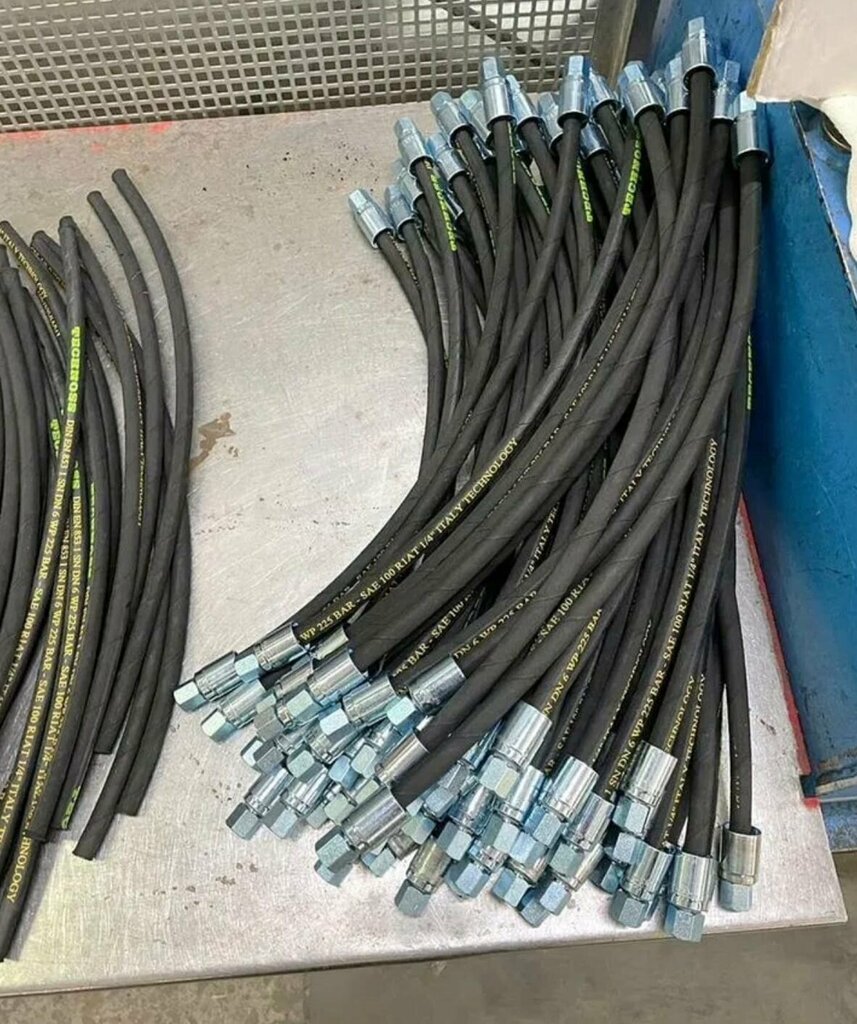 Kollar ve hortumlar А - Гидравлика, Minyar, foto