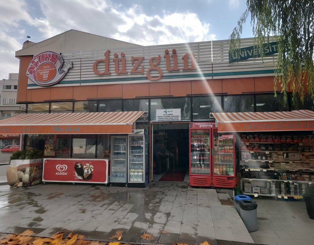 Market Düzgün Market Üniversite Şubesi, Erzurum, foto