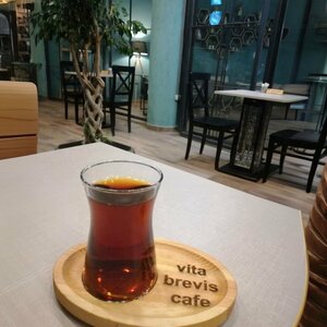 Vita brevis Cafe Serdivan (Sakarya, Serdivan, Kemalpaşa Mah., Karabaş Sok., 16A), kafe  Serdivan'dan