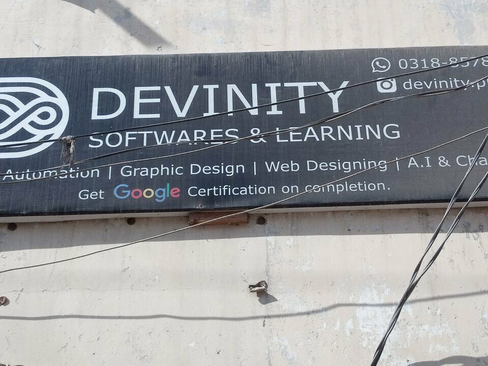 Meslek kursları Divinity softwares and learning, Karaçi, foto