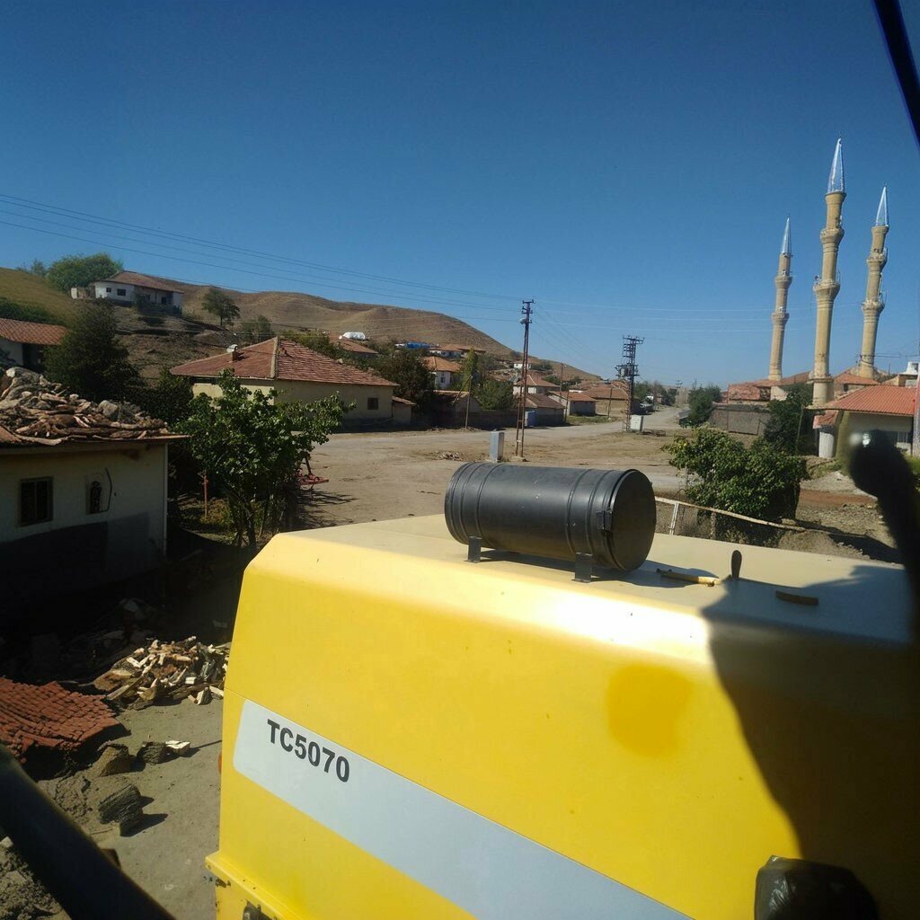 Muhtarlıklar Karaova Köy Muhtarlığı, Akpınar, foto