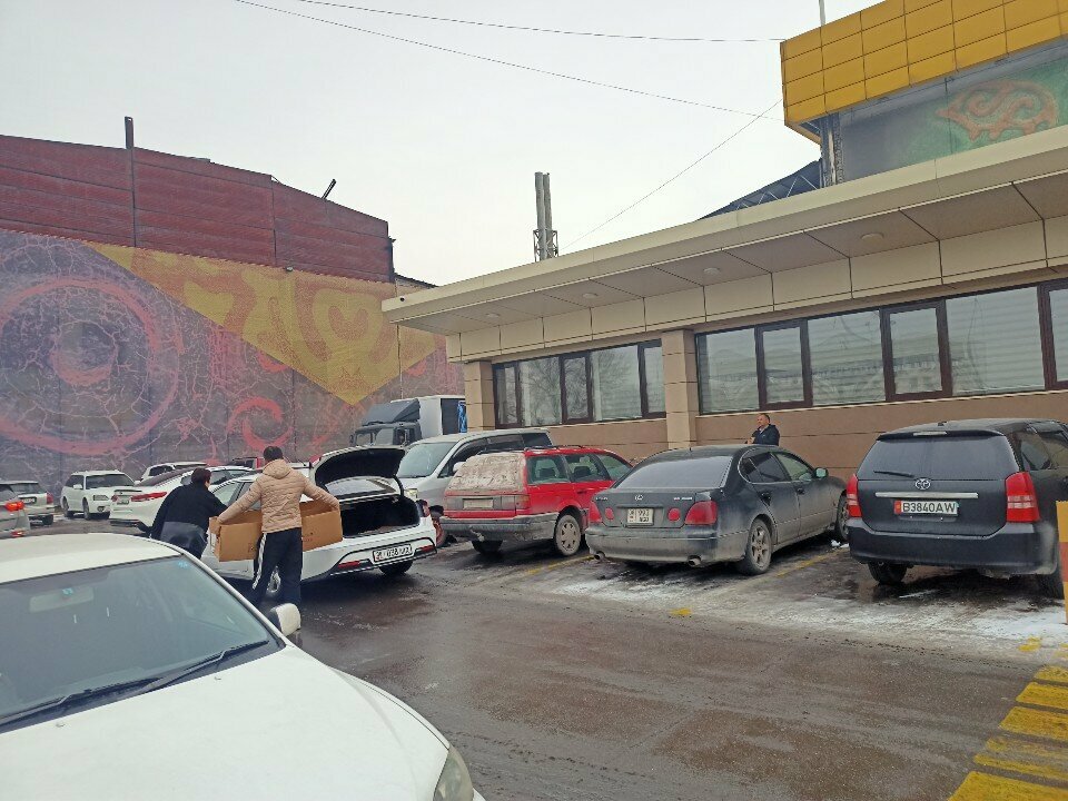 Elektrikli oto şarj istasyonları Elkub Auto, Bişkek, foto