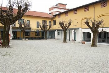 Otel Albergo Agnello, Lombardiya, foto
