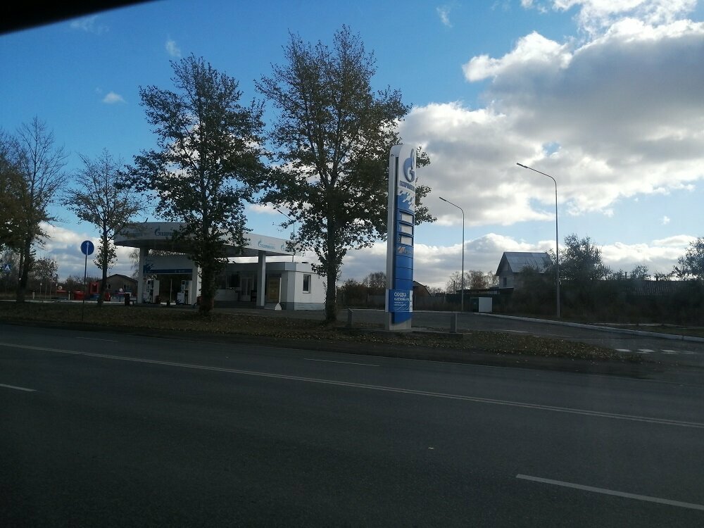 Benzin istasyonu Gazpromneft, Çeliabinsk, foto