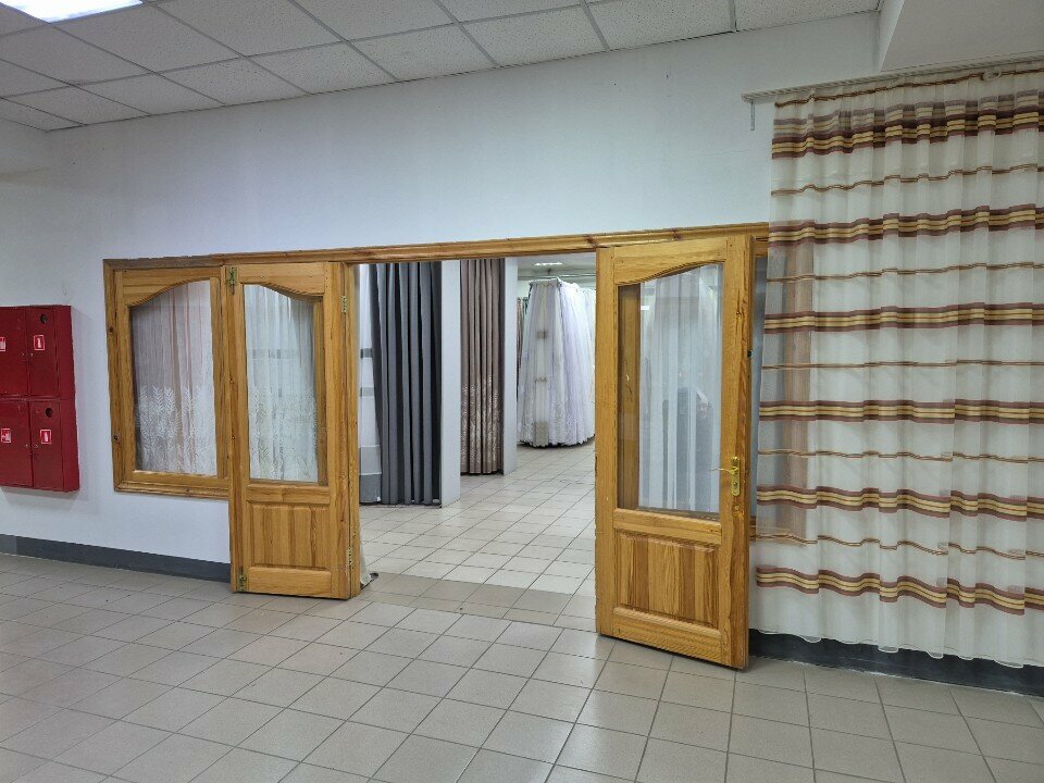 Perde ve korniş üreticileri Вуаль, Omsk, foto