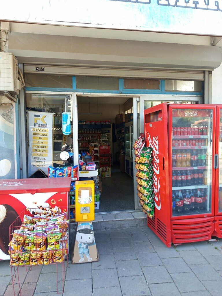 Market Yıldırım Market, İzmir, foto
