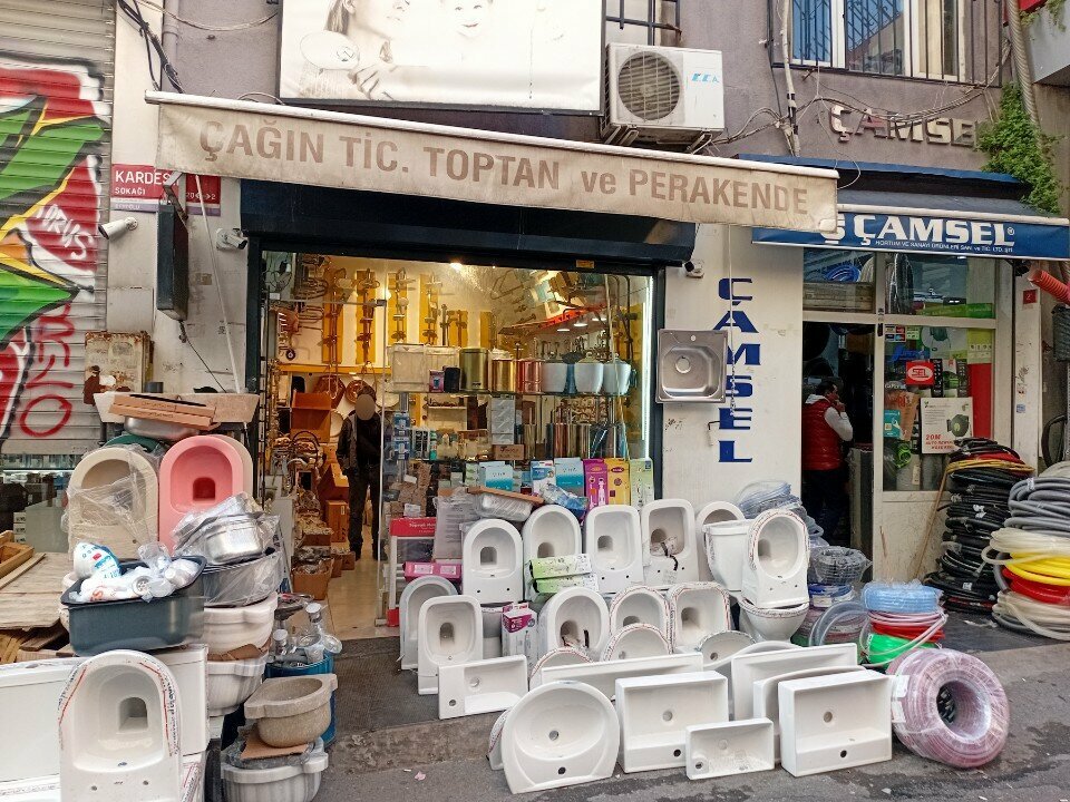 Banyo ve klozet ekipman ve aksesuarları üreticileri Çağın Ticaret, İstanbul, foto