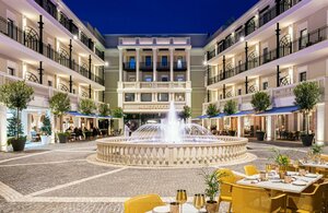 Hotel Palazzo Doglio (Sardinia, Cagliari, Via Logudoro, 1), otel  Cagliari'den