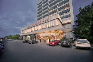 Hotel Kladno (Středočeský kraj, Kladno), otel  Kladno'dan