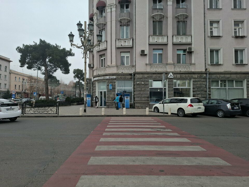 Banka Tbc Bank Rustavi 2, Rustavi (Bostandere), foto