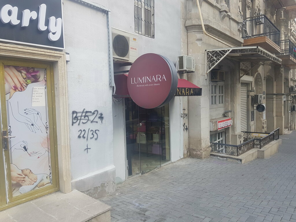Hediyelik eşya mağazaları Luminara, Bakü, foto