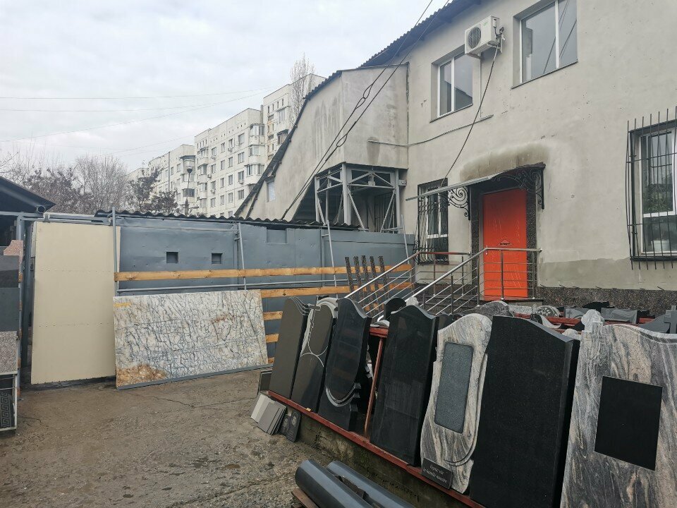 Heykel ve mezarlık taşı üreticileri Deltagran, Kişinev, foto