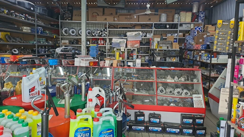 Otomobil servisi Takayama, , foto