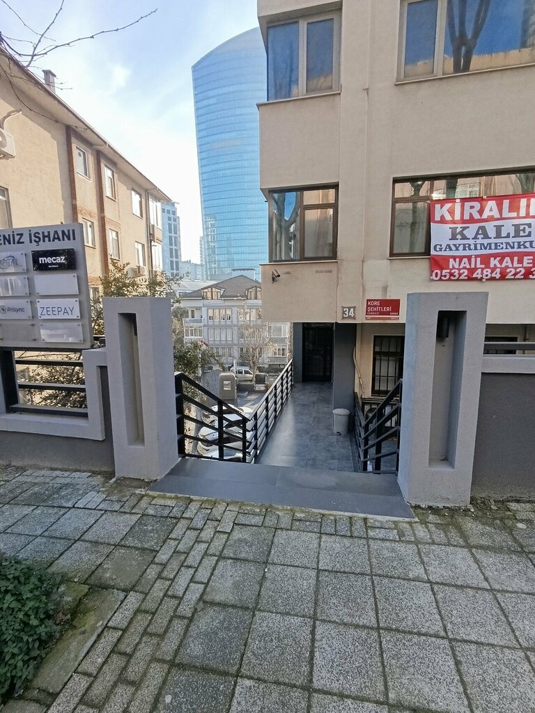 Otomobil servisi Capital Forwarding Solutions, İstanbul, foto
