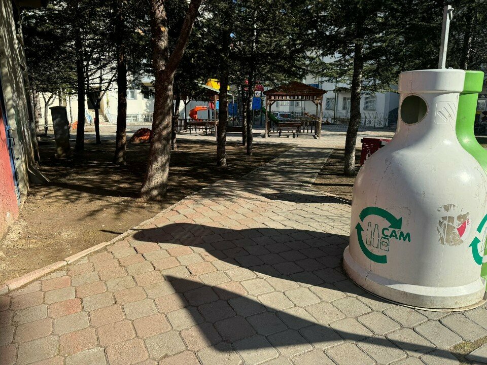 Belediyeler, devlet daireleri Keçiören Belediyesi Şehit Er Bülent Eras Parkı, Ankara, foto