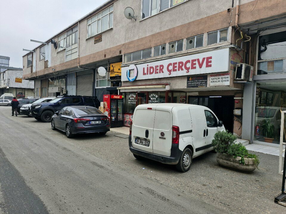 Vitamin bar Ustam Büfe, İstanbul, foto