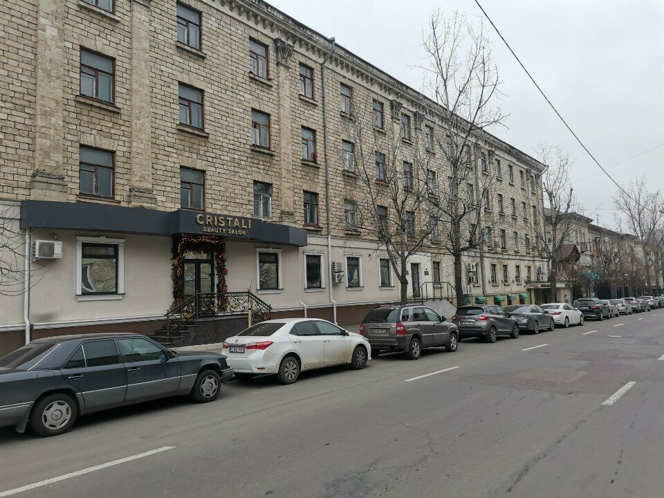 Güzellik salonu Cristali, Kişinev, foto