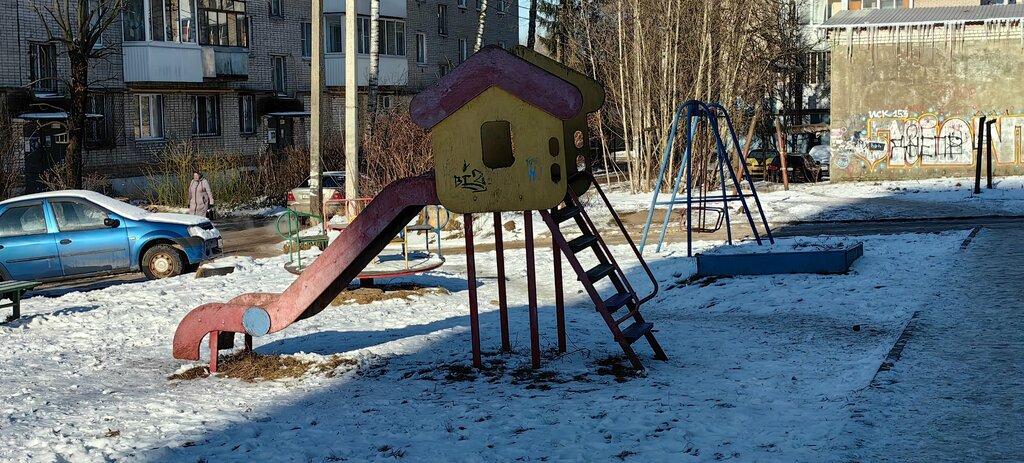 Oyun alanı Playground, Smolensk, foto