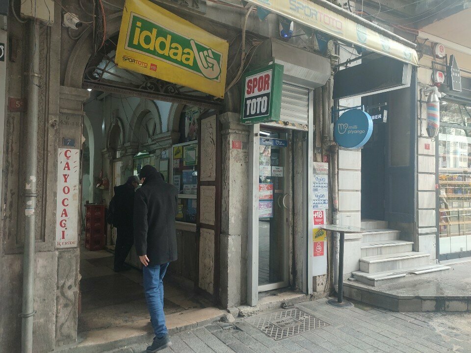 Şans oyunu bayileri Iddaa Bayileri, İstanbul, foto