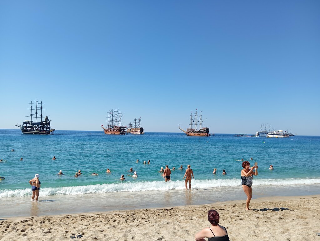 Bar Kleopatra Beach Pool Bar, Alanya, foto