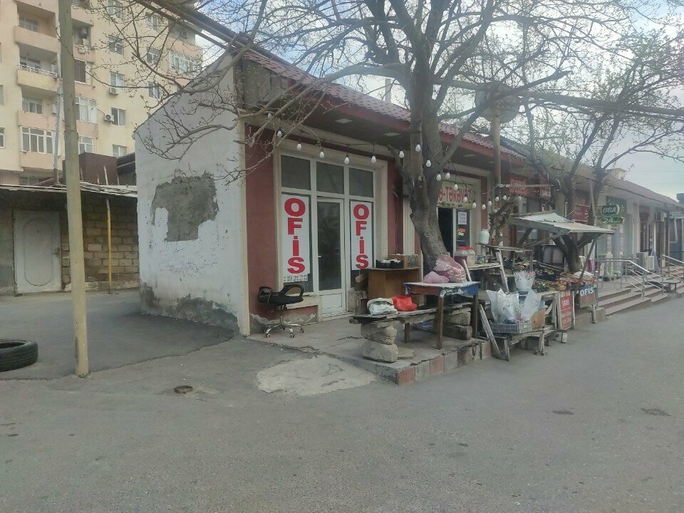 Emlak ofisi Ev Alqı-Satqısı, Bakü, foto
