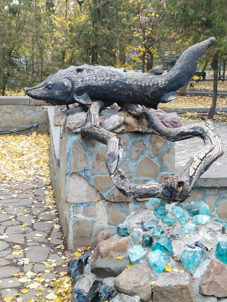 Çeşme Фонтан Стерлядь, Saratov, foto