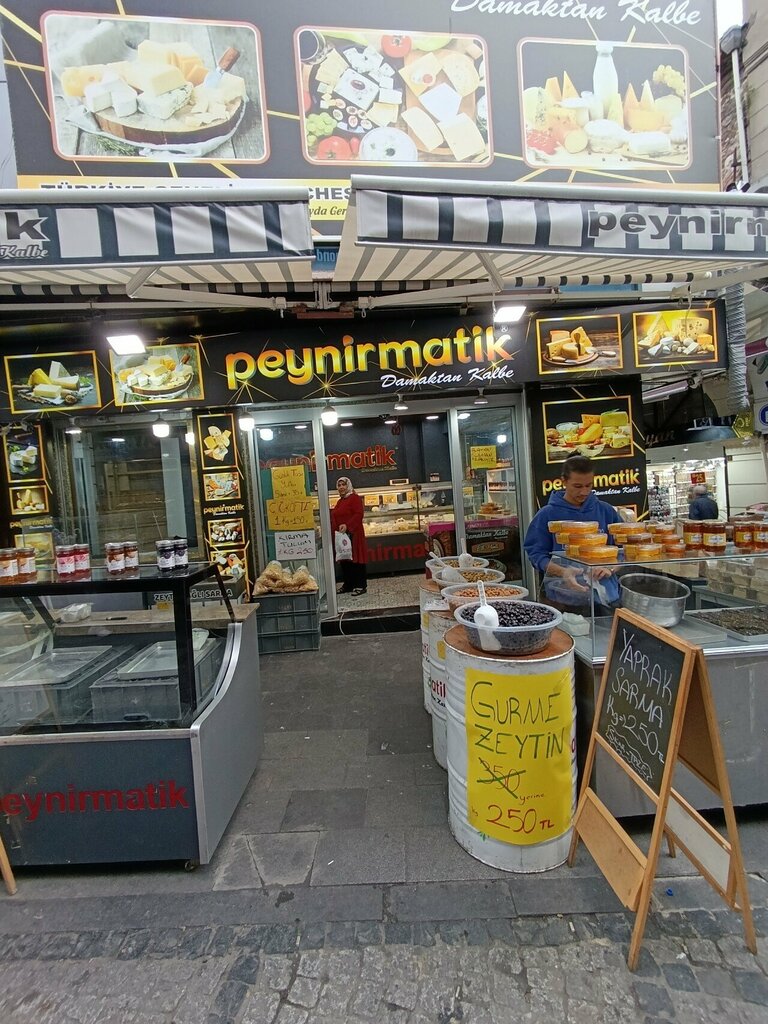 Peynirci Peynirmatik, İstanbul, foto