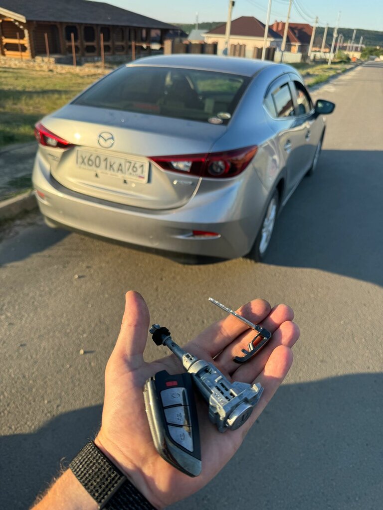Anahtarların imalatı ve onarımı Изготовление ключей, Soçi, foto