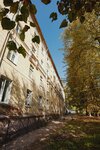 Общежитие ГБПОУ ВО Кольчугинский политехнический колледж (ulitsa 6-ya Liniya Leninskogo poselka No:30), yurtlar  Kolçugino'dan