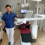 Studio Odontoiatrico Dott. Nikolay Makarov (Via Virgilio Melandri No:2, Rome), özel ağız ve diş sağlığı klinikleri ve muayenehaneleri  Roma'dan