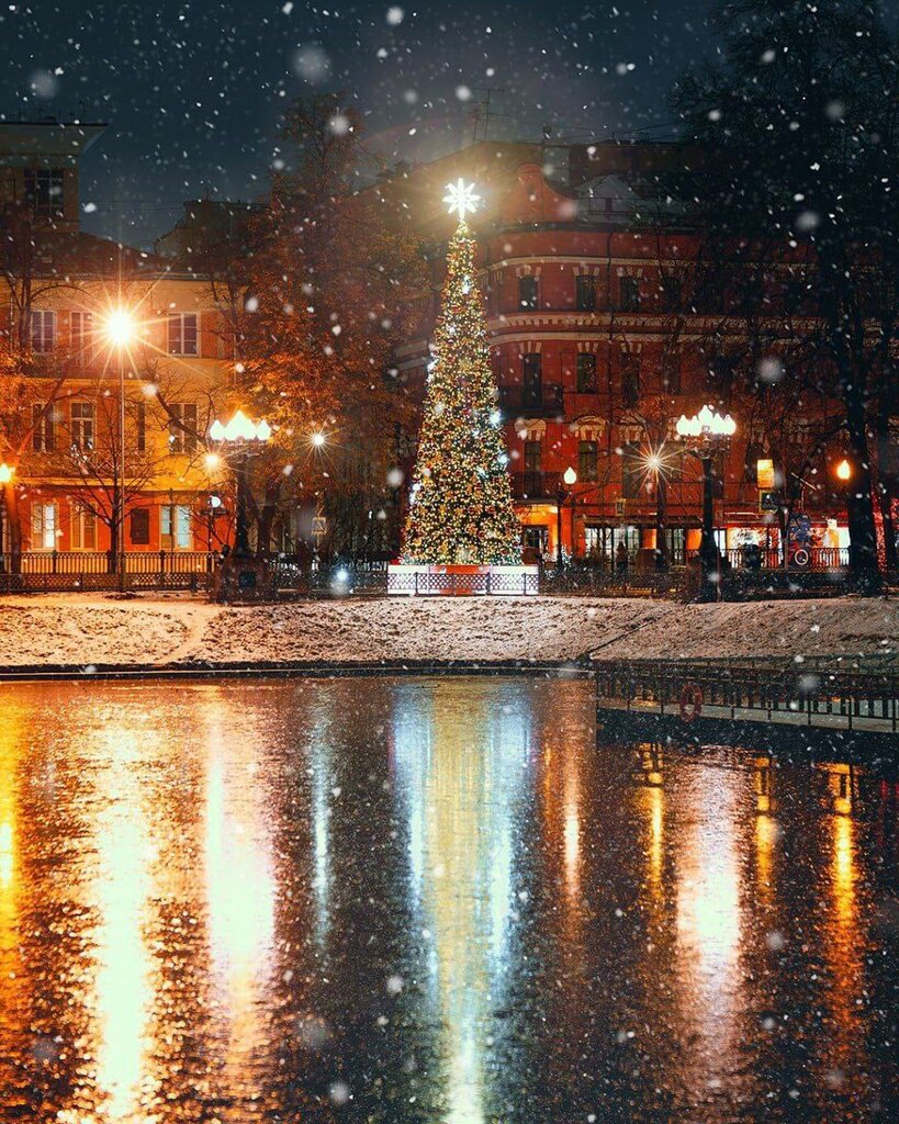 Buz pateni pistleri Каток, Moskova, foto