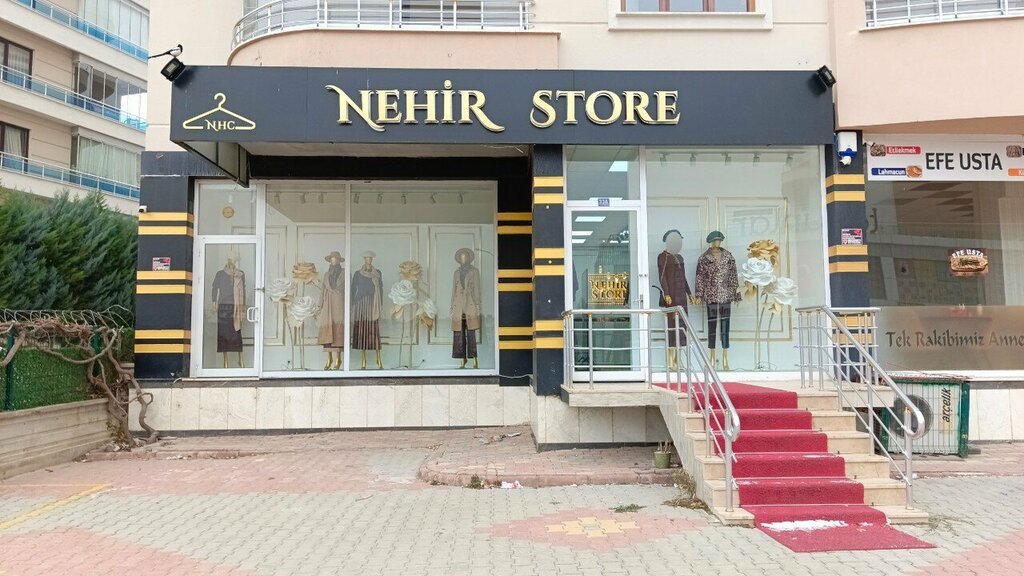 Giyim mağazası Nehir Store, Konya, foto