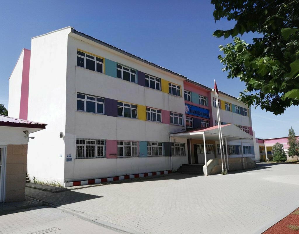 i̇lkokul İbrahim Çeçen İlkokulu, Ağrı, foto