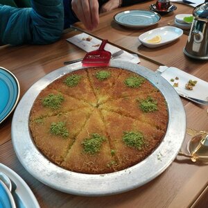 Keyf-İ Zade Künefe & Katmer (Bilecik, Bilecik Merkez , İstiklal Mah., Tevfikbey Cad., 97A), pasta, şekerleme ve tatlı  Bilecik'ten