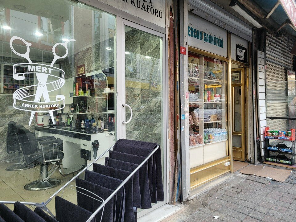 Kafe Eren Buffet Liquor Store, İstanbul, foto