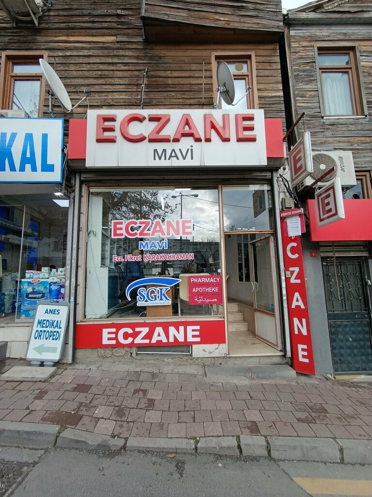 Eczaneler Mavi Eczanesi, İstanbul, foto
