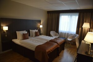 Hotell Nova (Ventilgatan No:1, Karlstad), otel  Karlstad'tan