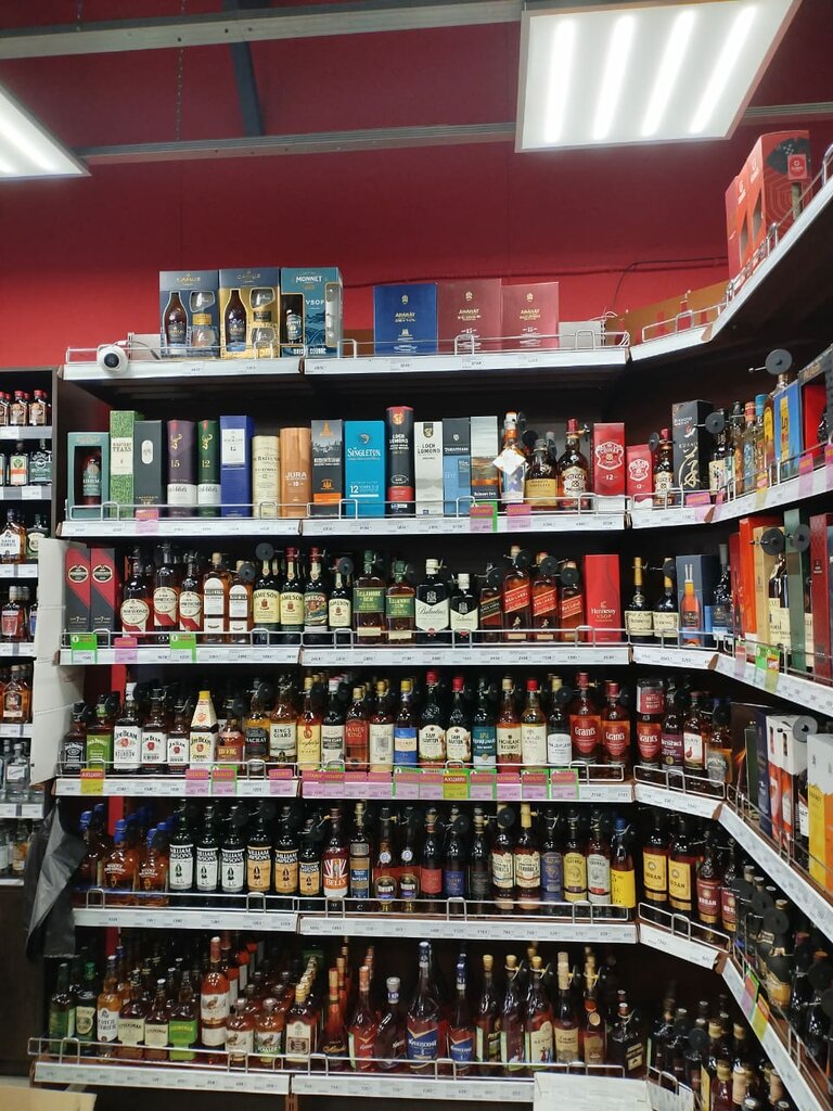 Alkollü içecekler Norman, Saint‑Petersburg ve Leningradskaya oblastı, foto