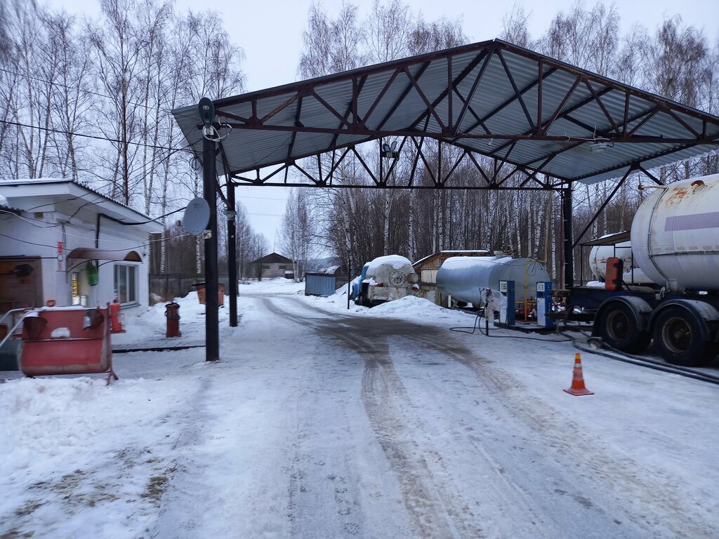 Otogaz dolum istasyonu Автогаз, Urzhum, foto