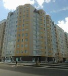 На ул. Жукова, 5а (ulitsa Zhukova No:5А), konut blokları  Stroitel'den