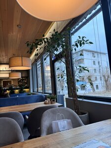 Мурава (ulitsa 64-y Armii No:42Б, Volgograd), kafe  Volgograd'dan