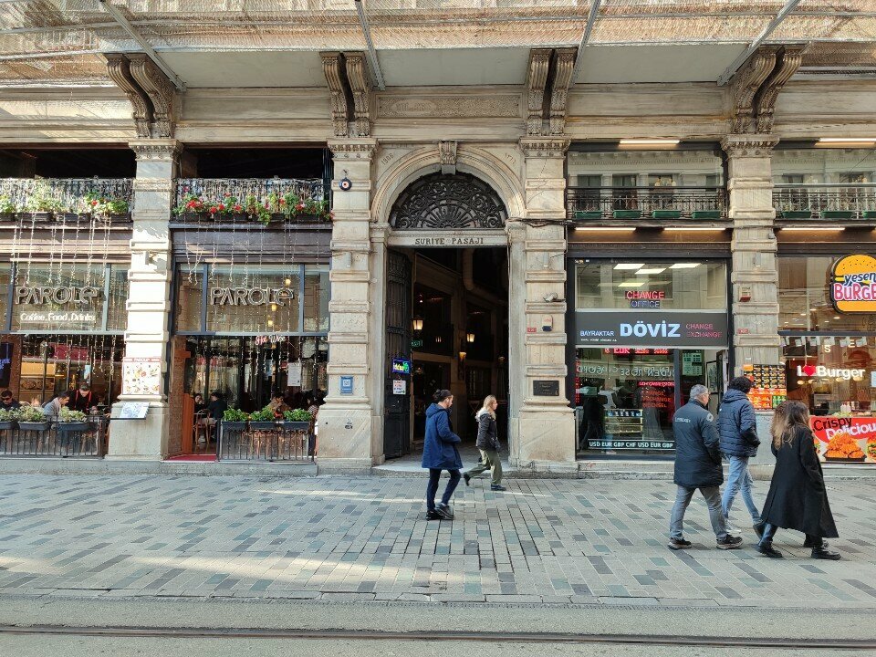 Hukuk büroları Müesser Deral, İstanbul, foto