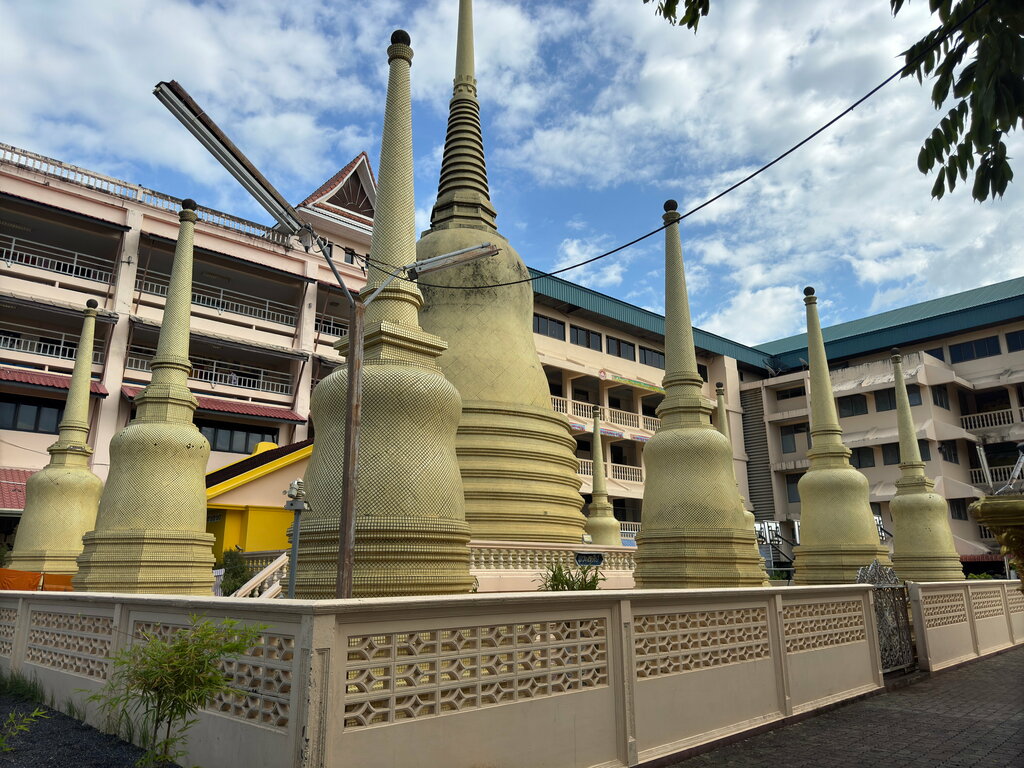 Pagoda Saeng Tham Shrine, Phuket, foto