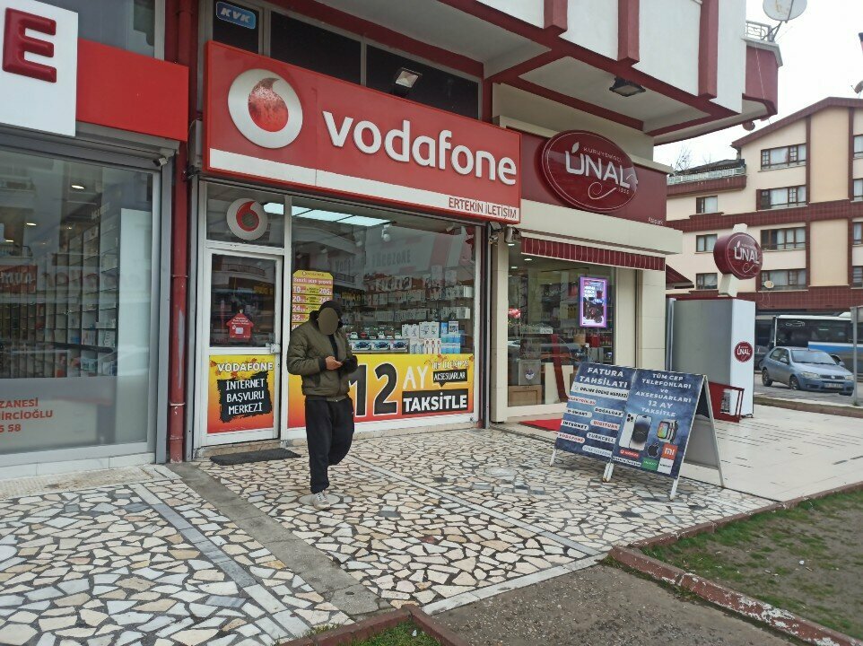 Cep telefonu ve aksesuarları satış mağazaları Ertekin İletişim, Ankara, foto