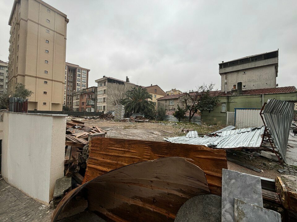 Otomobil satış galerileri Kurtoğlu Galeri, İstanbul, foto