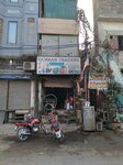 Qurban traders (Province of Punjab, Lahore, Railway Road), torna işleri  Lahor'dan