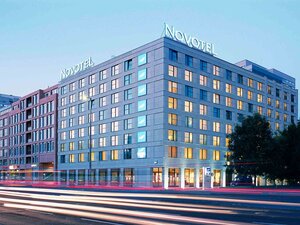 Novotel Berlin Mitte (Berlin, Fischerinsel, 12), otel  Berlin'den